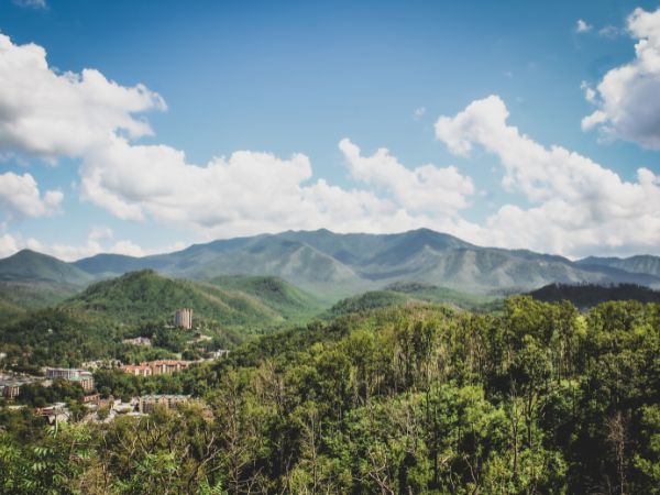 Gatlinburg Spring Break Vacation Deals